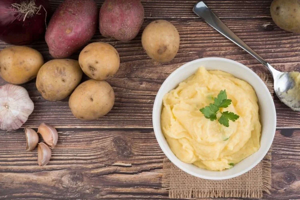 Purée Thermomix onctueuse : la recette facile et rapide